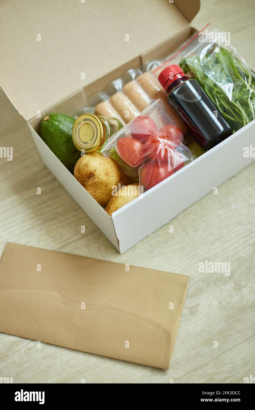 Diy meal kit hi-res stock photography and images - Alamy