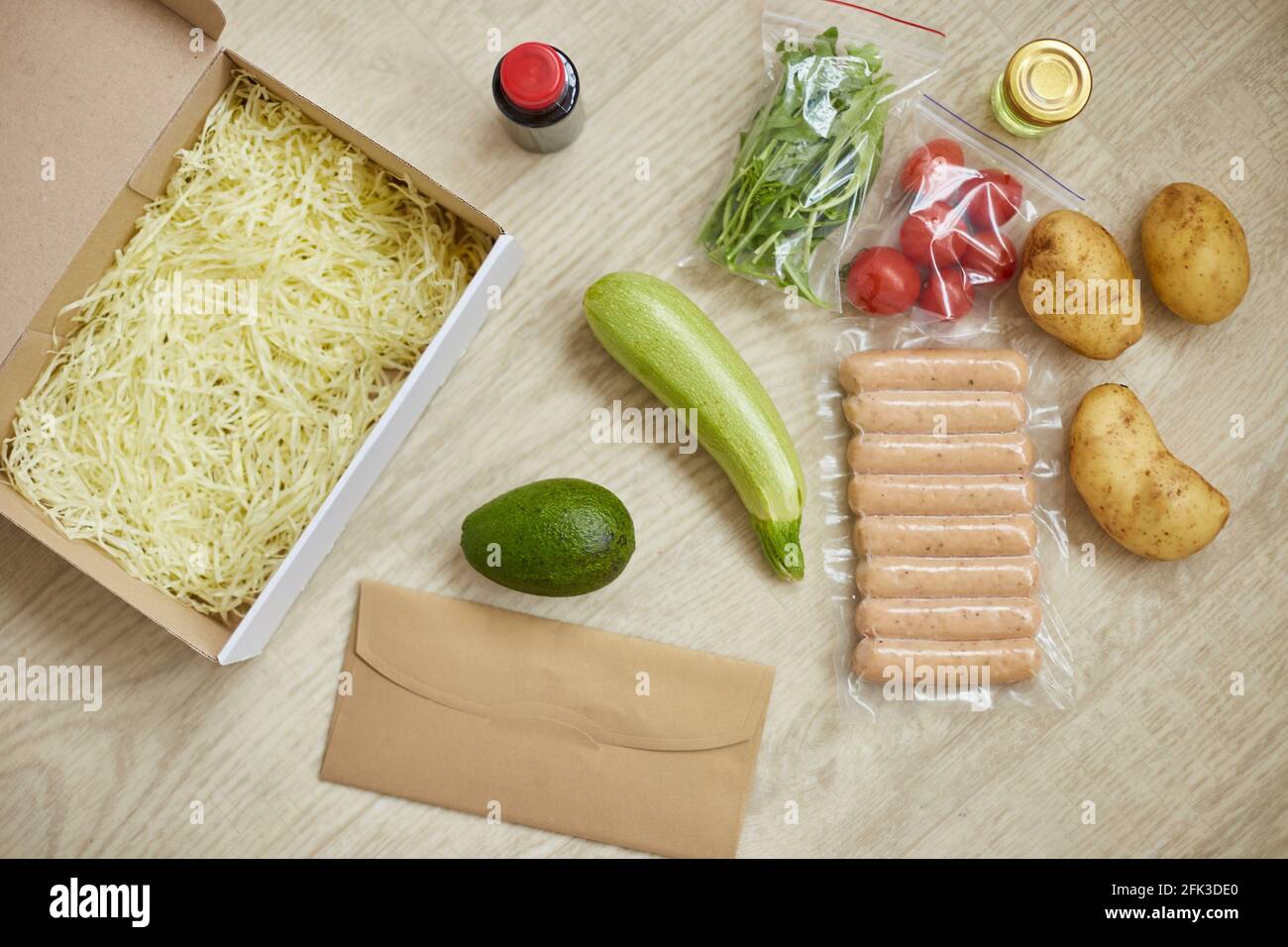 Diy lunch box hi-res stock photography and images - Alamy
