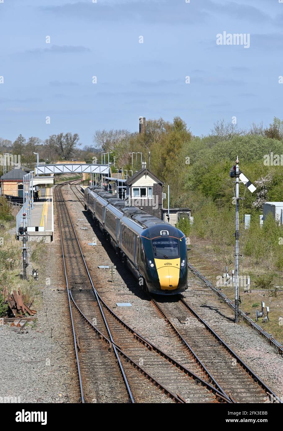 A GWR Class 800 Hitachi turbo diesel trains departs towards London from ...