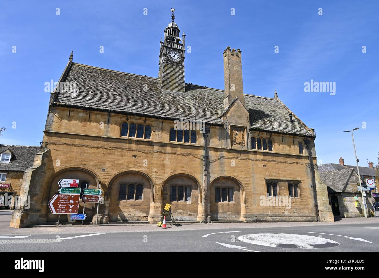 Redesdale Hall, High Street, Moreton-in-Marsh, Gloucestershire Stock ...