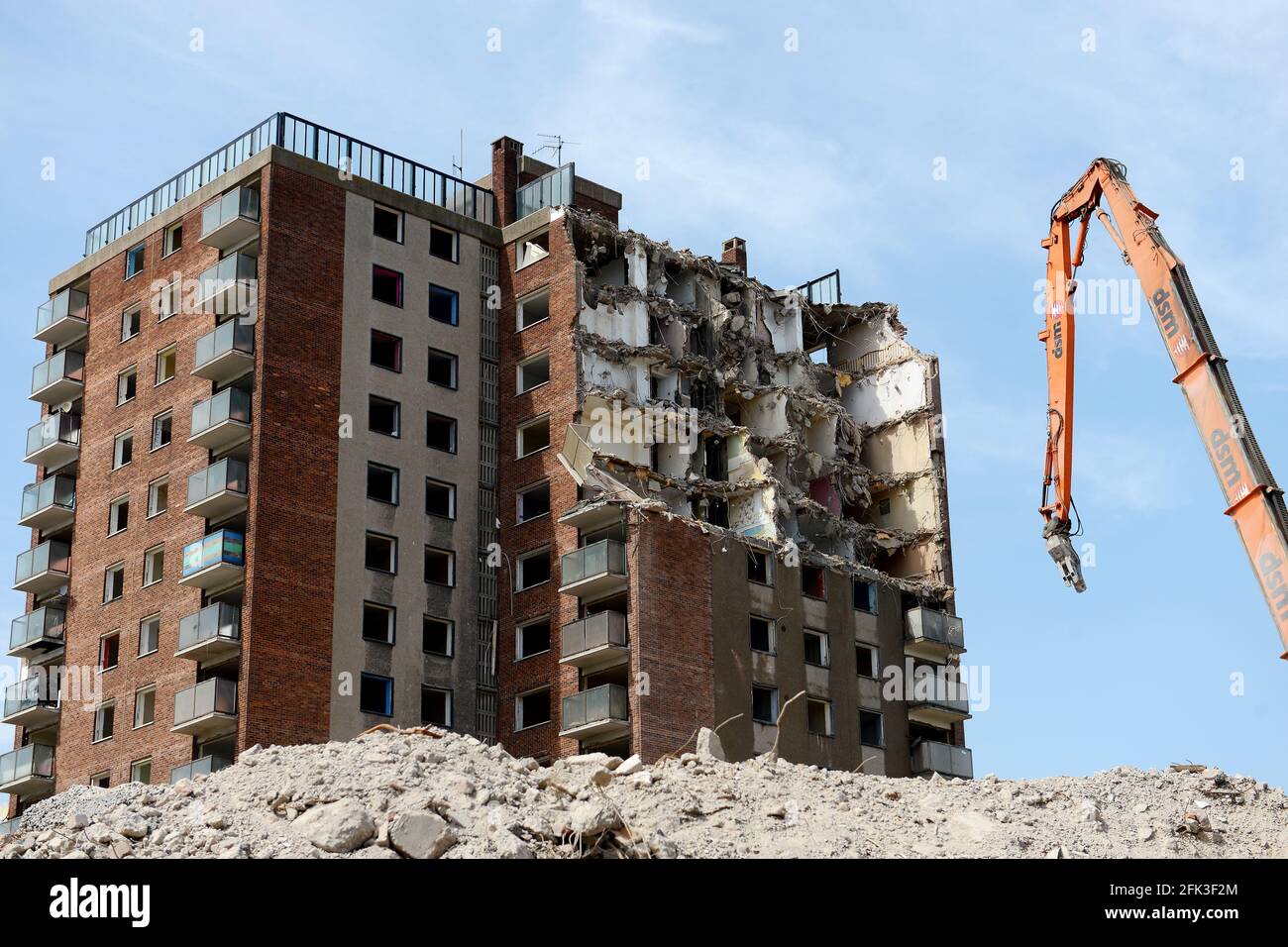 Destruction of high street hi-res stock photography and images - Alamy