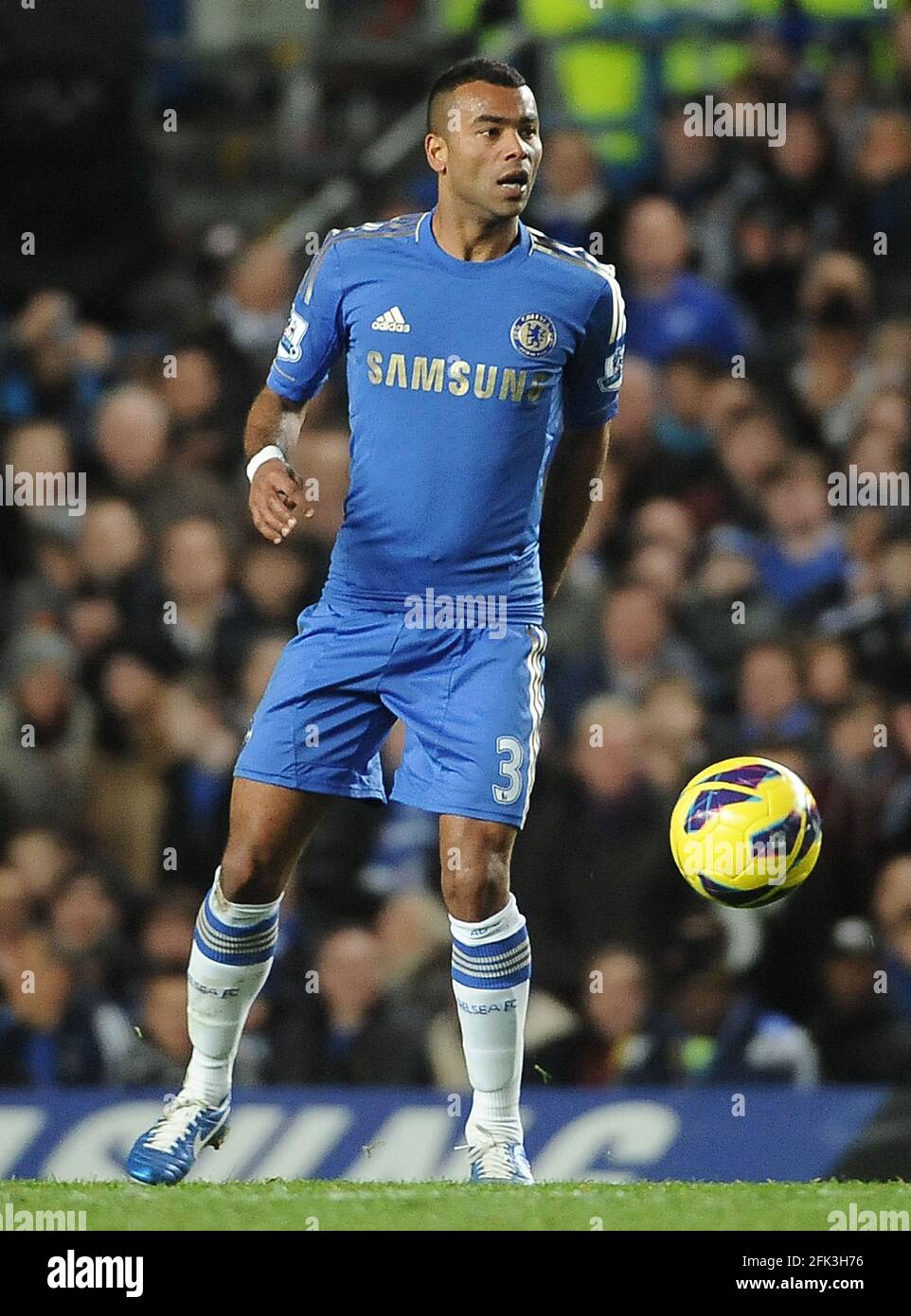 Ashley cole chelsea hi-res stock photography and images - Alamy