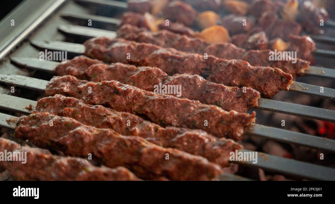 Arabic traditional food kufta on the grill Stock Photo - Alamy
