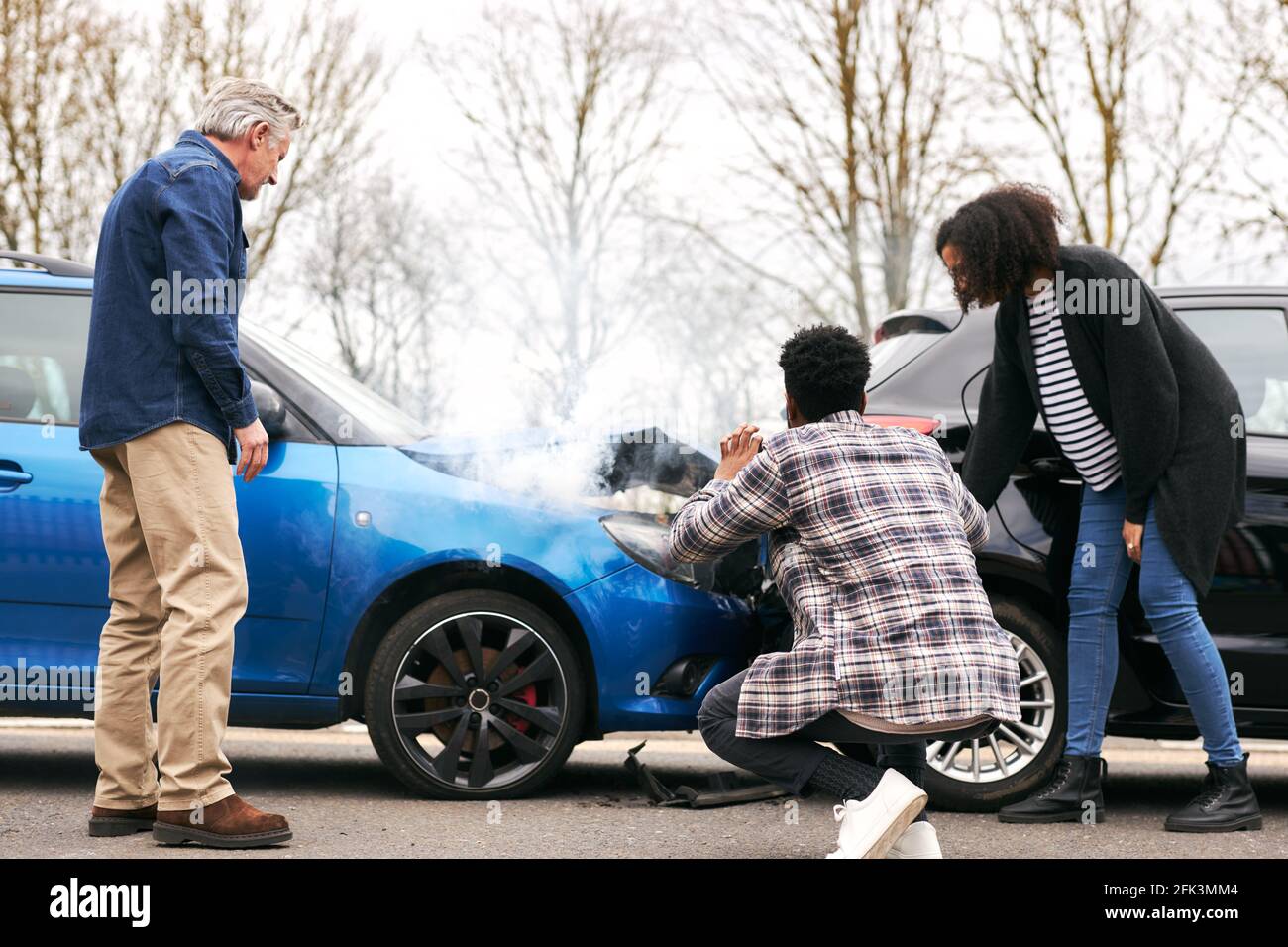 Accident photo mobile phone hi-res stock photography and images - Alamy