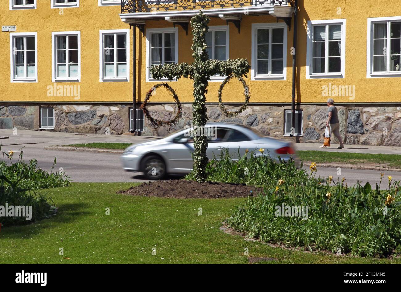 Midsummer pole in a roundabout in the city of Växjö, Sweden Stock Photo ...