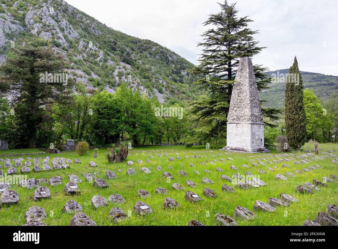 Military World War I. cemetery of Austro-Hungarian army, soldiers ...