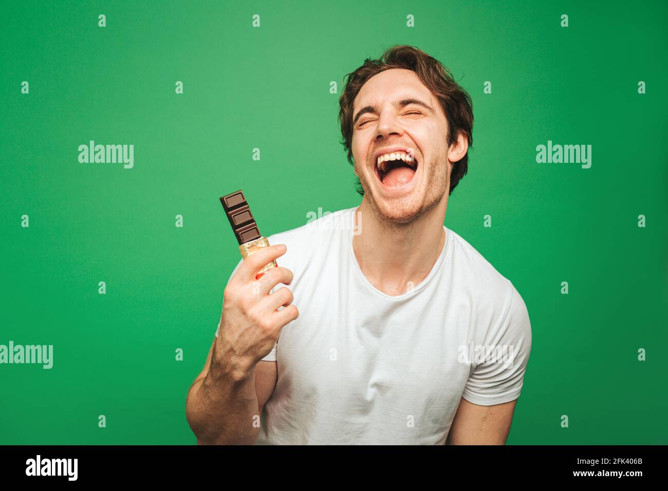 Excited man bar hi-res stock photography and images - Alamy