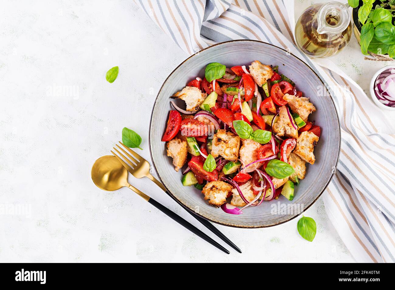 Tuscan Panzanella, traditional Italian salad with tomatoes and bread ... Tuscan Panzanella, traditional Italian salad with tomatoes and bread ...