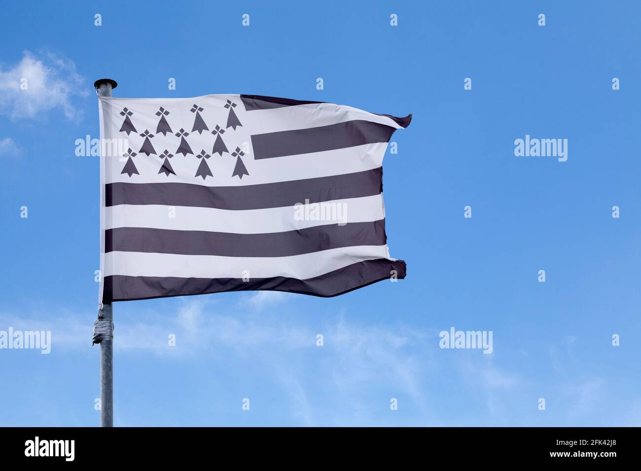 The flag of Brittany is called the Gwenn-ha-du, which means white and ...