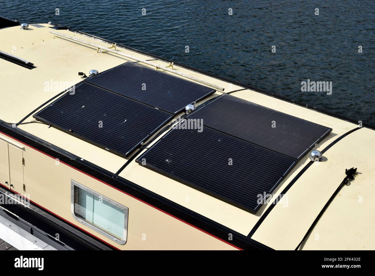 Solar barge hi-res stock photography and images - Alamy