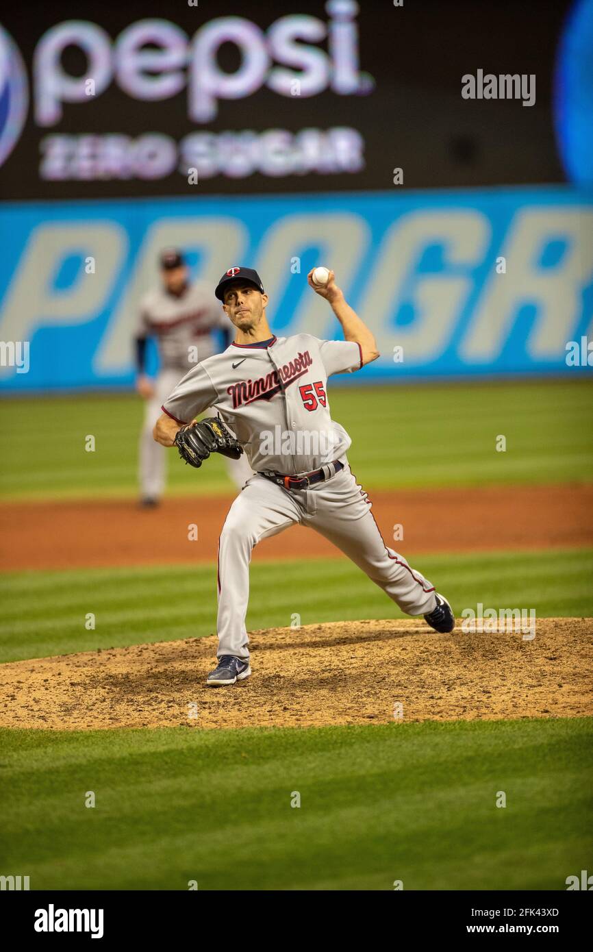 Minnesota Twins pitcher Taylor Rogers pitches the ball during an MLB ...