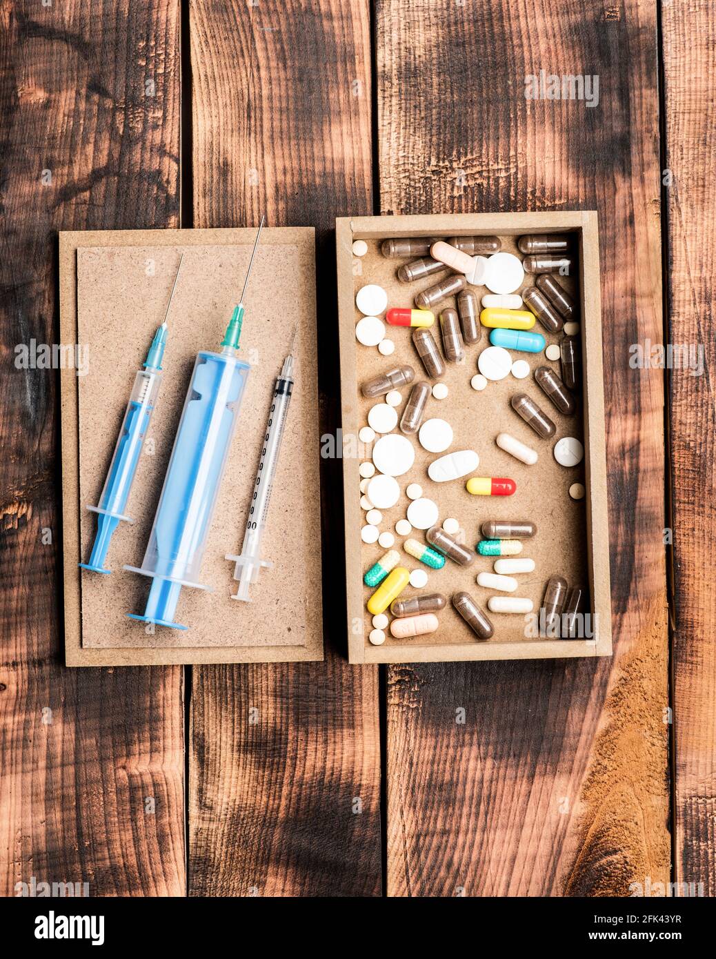 Injectable Drugs High Resolution Stock Photography and Images - Alamy