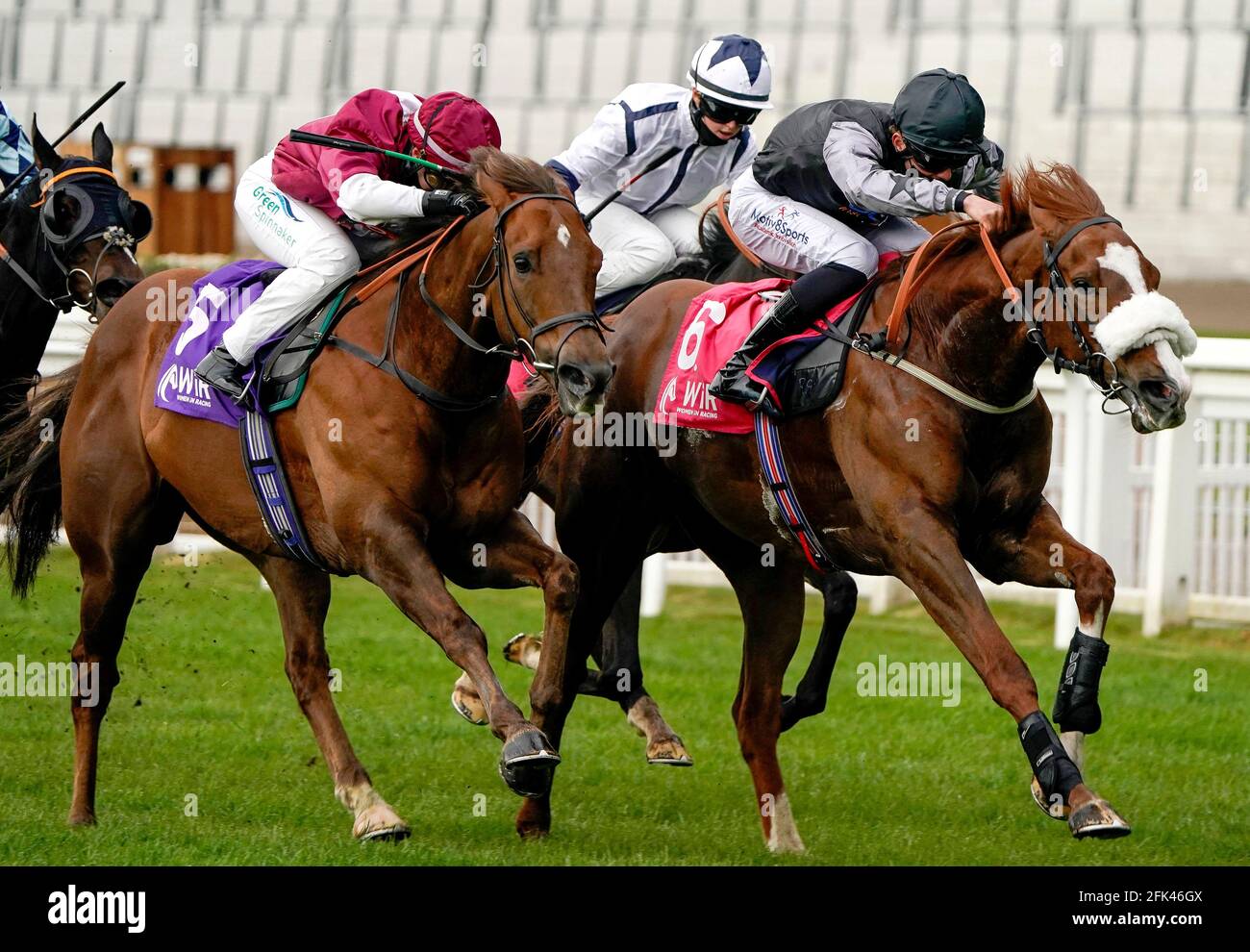 Keyser Soze ridden by Angus Villiers (right) on their way to winning ...
