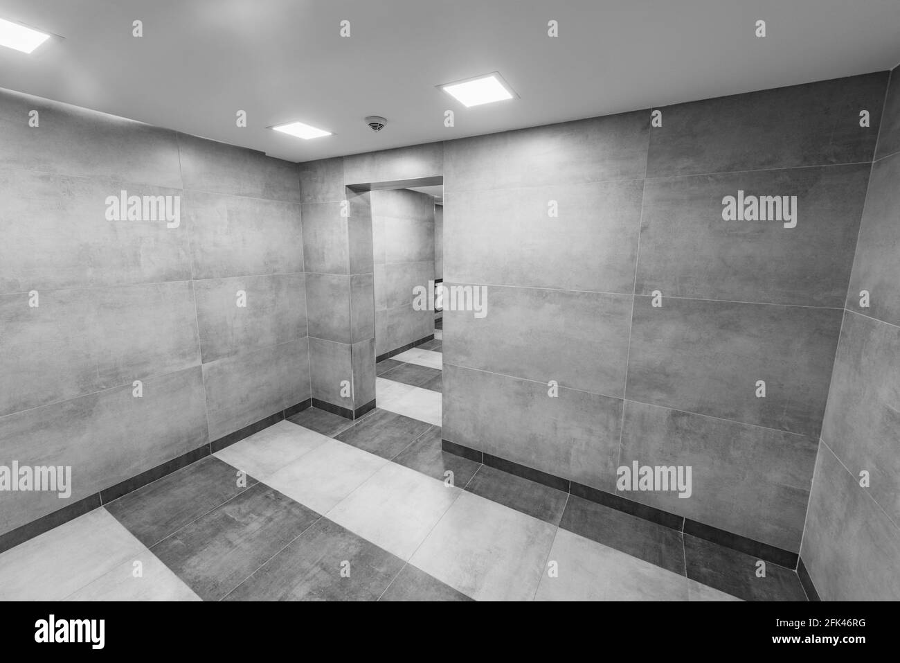 Interior of the new empty building Stock Photo - Alamy