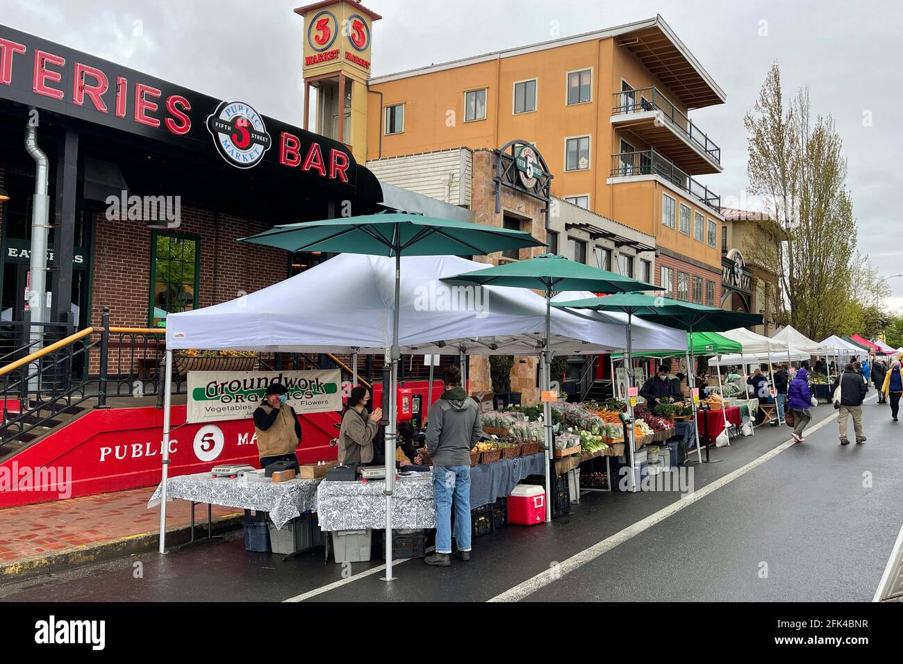 The Lane County Farmers Market at the Fifth Street Public Market ...