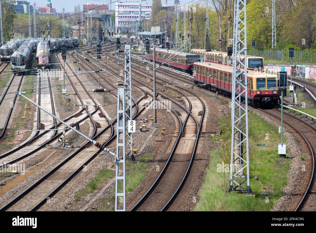 Suburban rail lines hi-res stock photography and images - Alamy