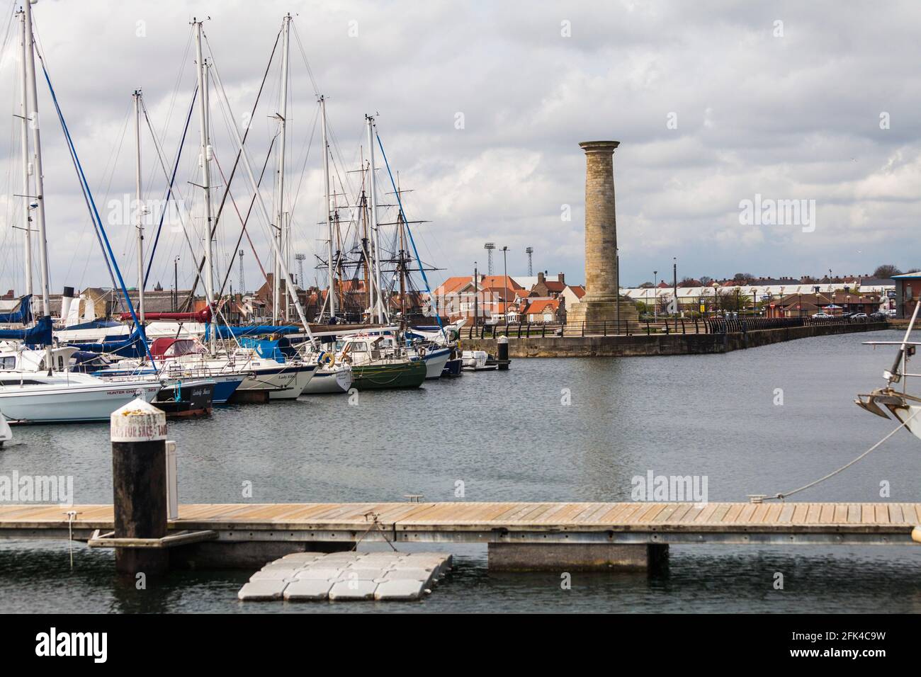 Uk marina boardwalk hi-res stock photography and images - Alamy