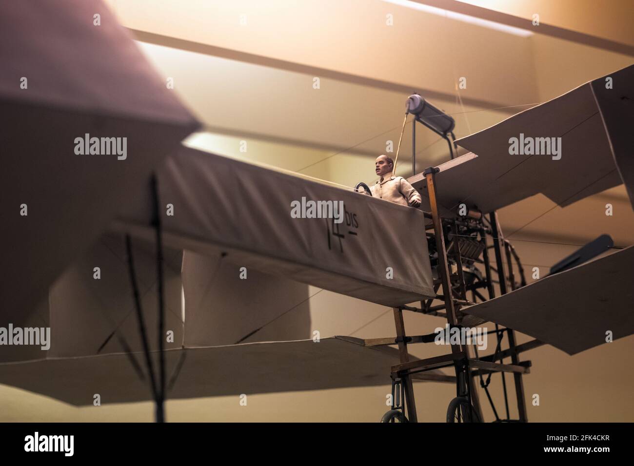 Model aircraft on display at Science Museum in London Stock Photo - Alamy
