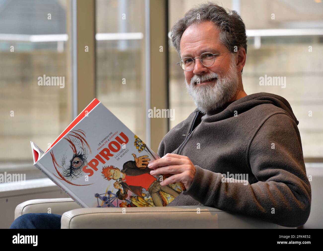 Frank Pé , comics drawer Stock Photo - Alamy