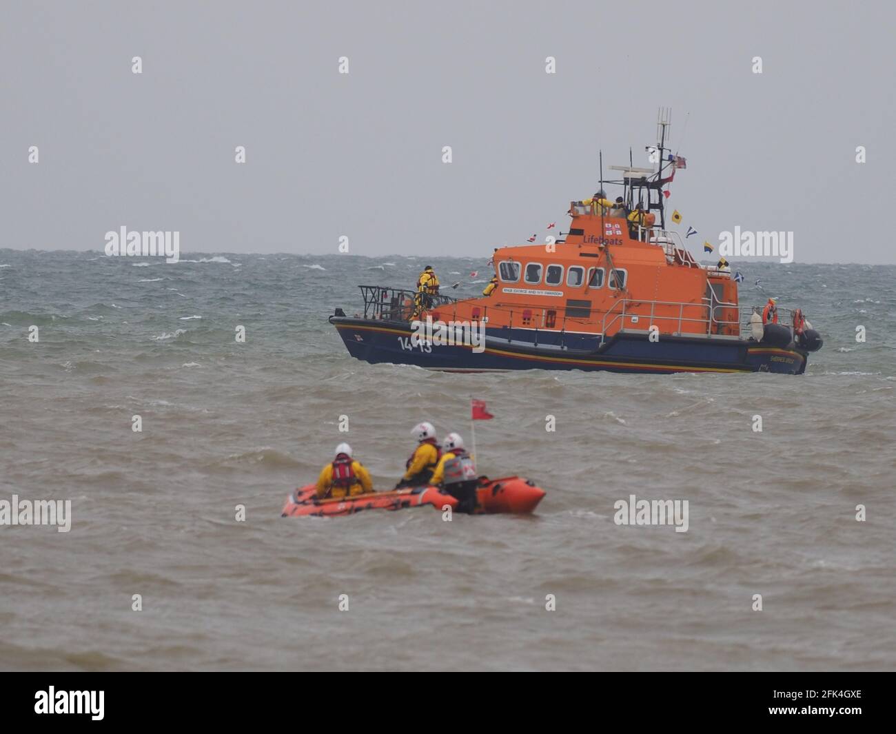 Shannon class all weather lifeboat hi-res stock photography and images ...