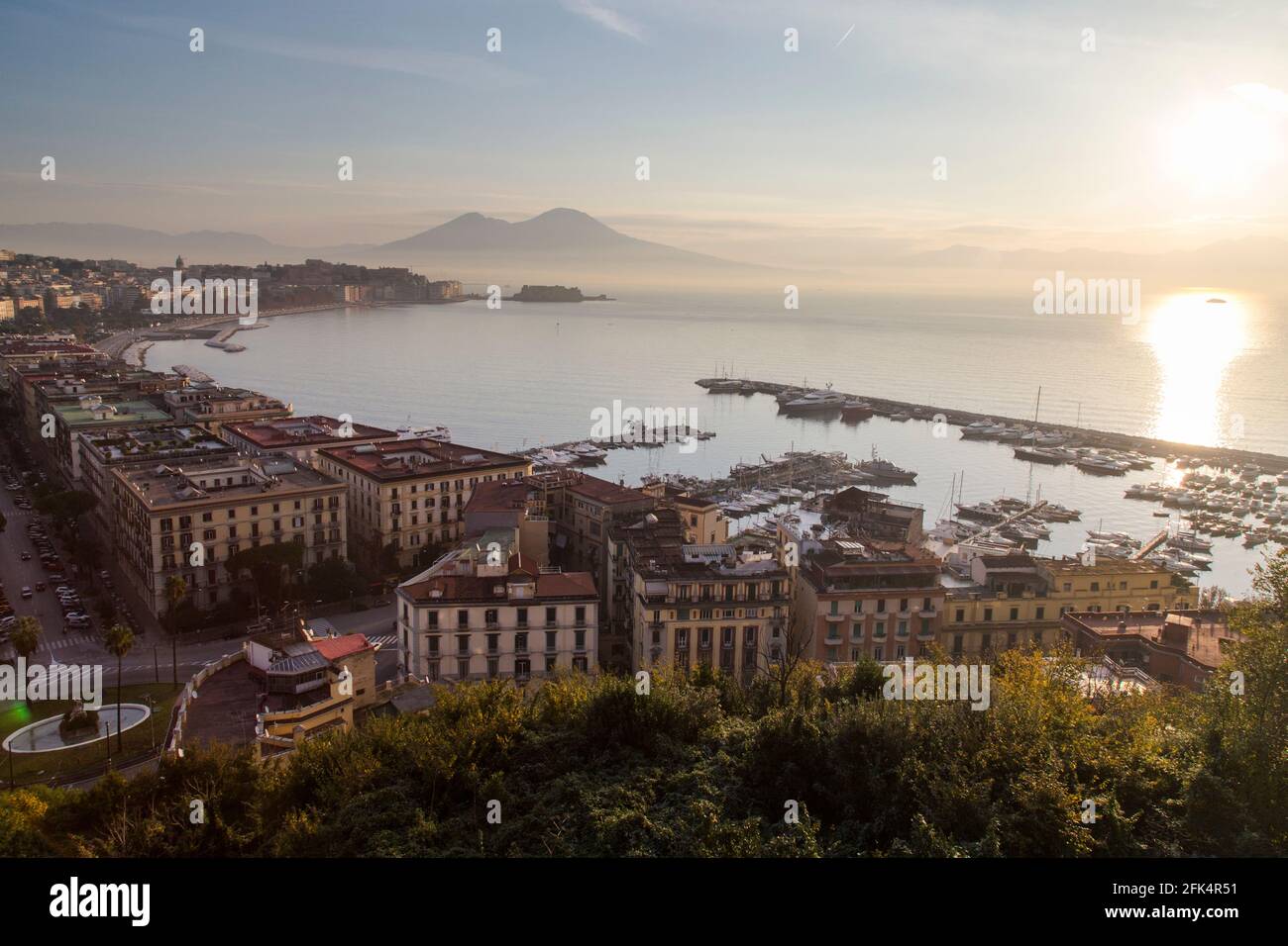 Gulf of naples vesuvio hi-res stock photography and images - Alamy