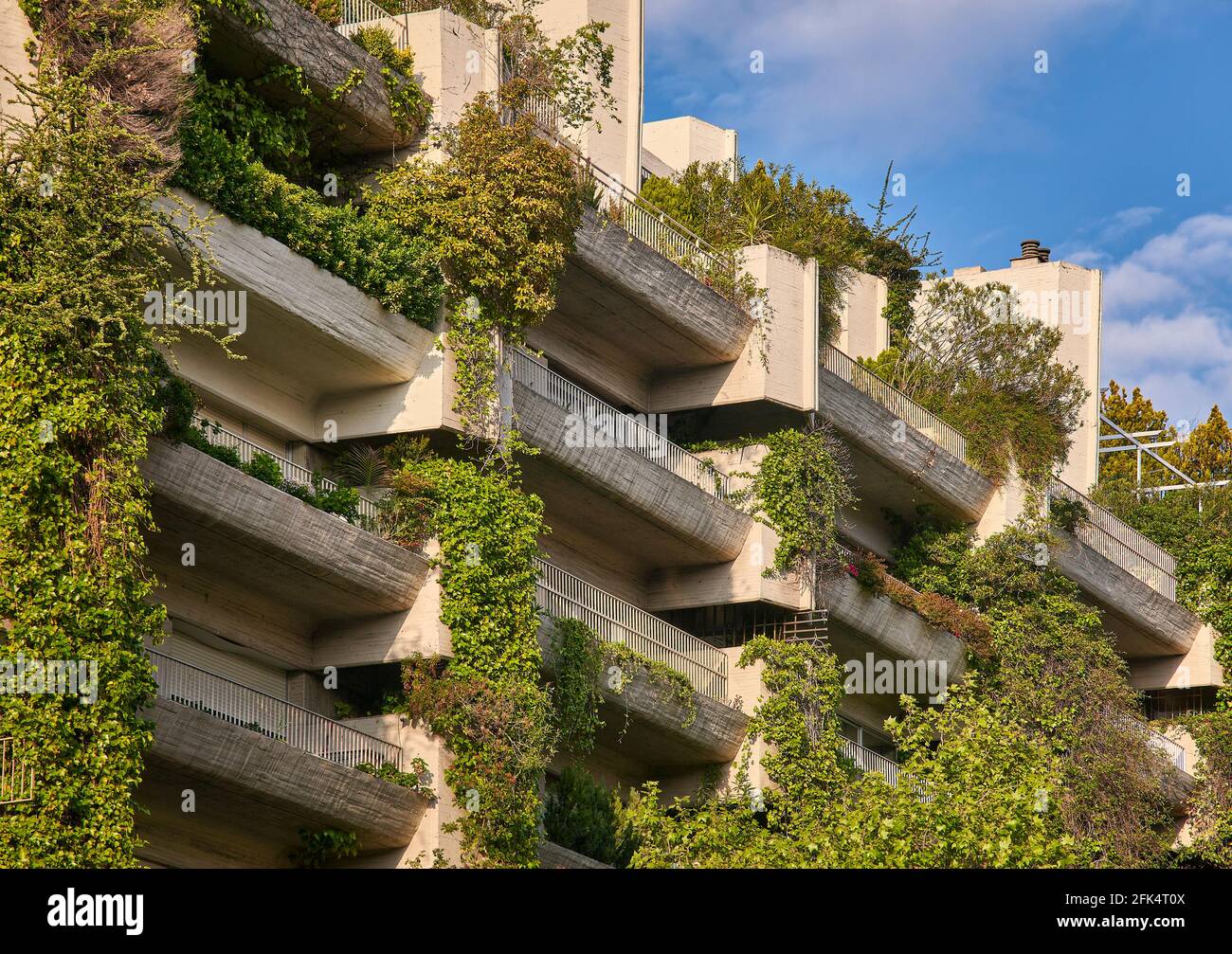 The Oasis building, by Fernando Higueras, is a residential building ...