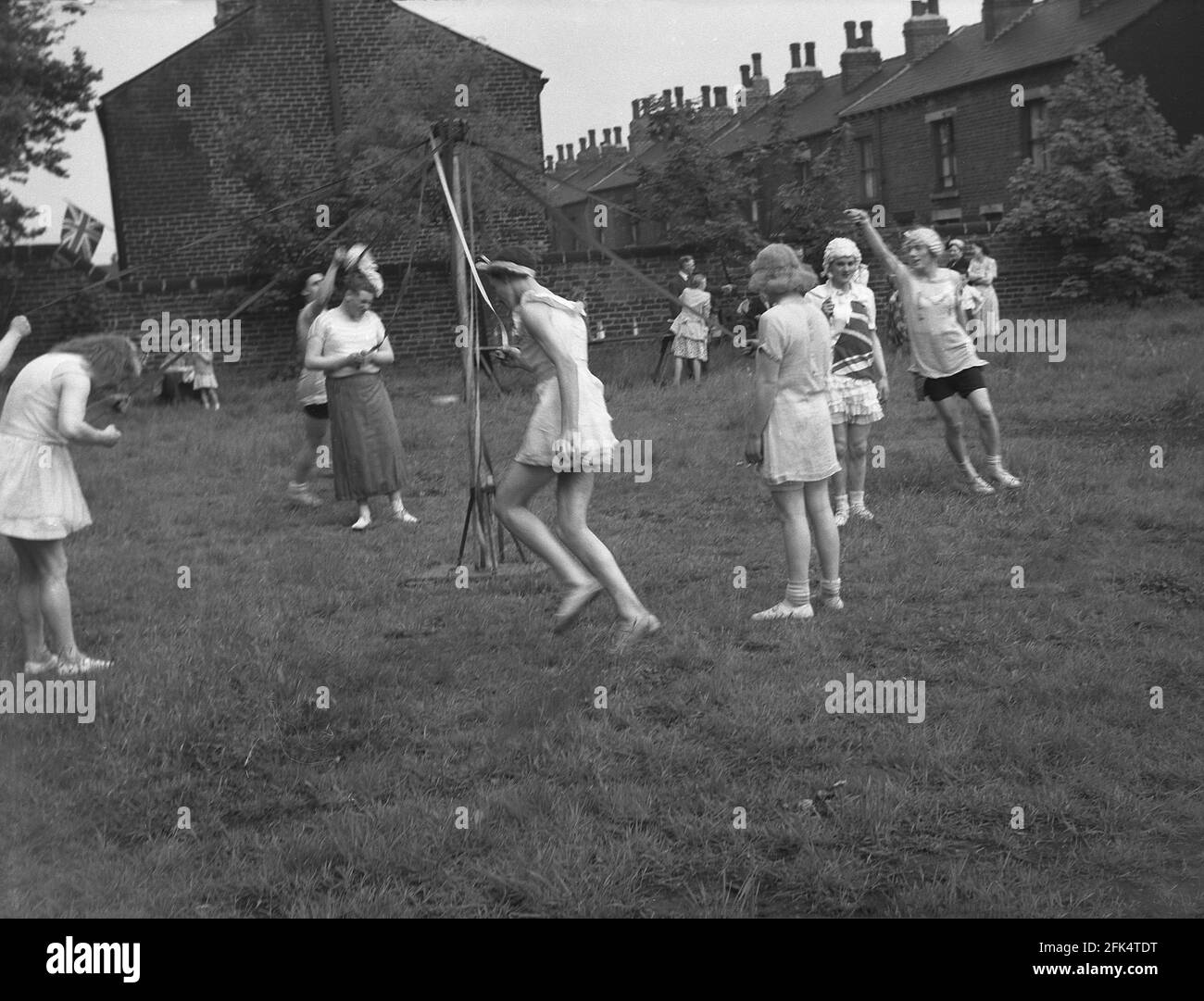 Victorian maypole dancing hi-res stock photography and images - Alamy