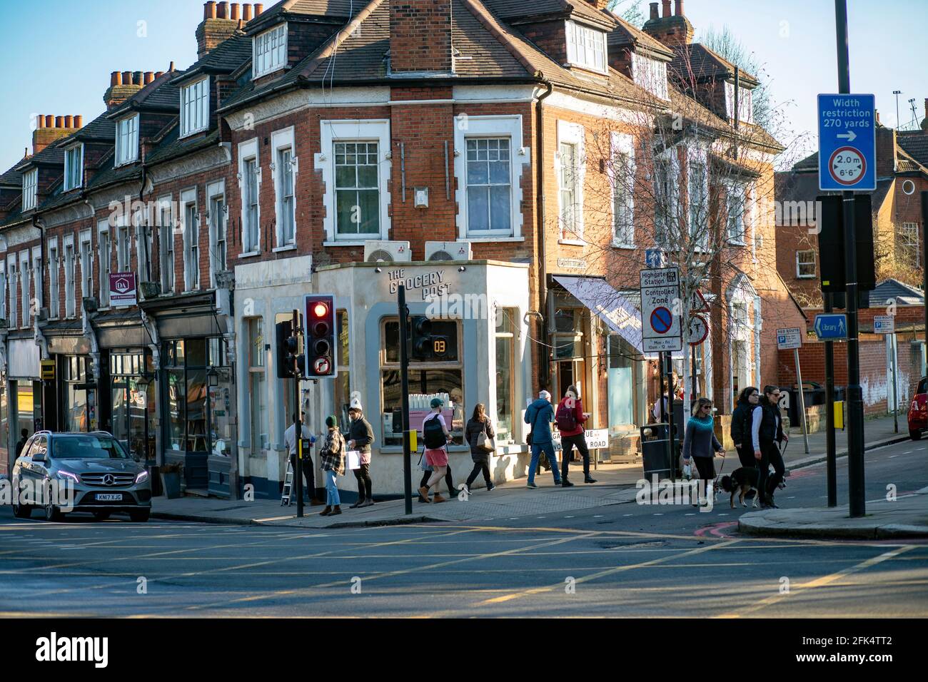 Highgate shop hi-res stock photography and images - Alamy