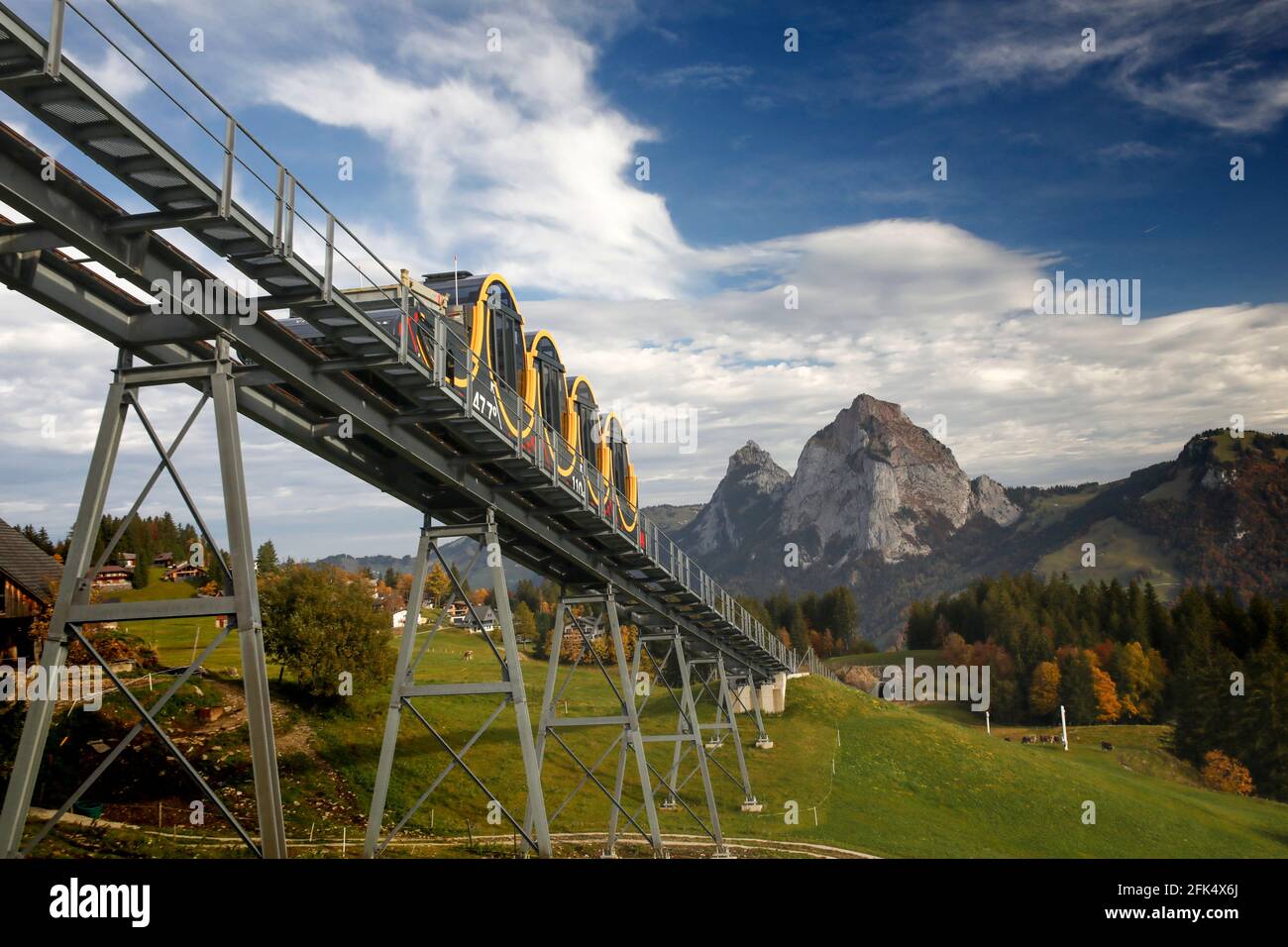 Bergbahn Schwyz - Stoos SZ Stock Photo - Alamy