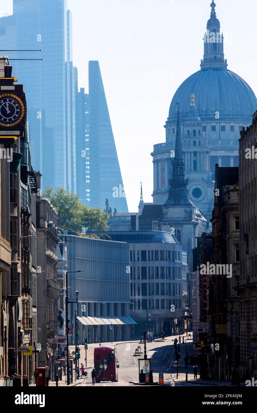 England london fleet street ludgate hi-res stock photography and images ...