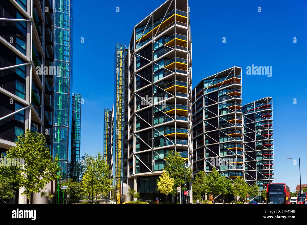 Nine elms london towers hi-res stock photography and images - Alamy