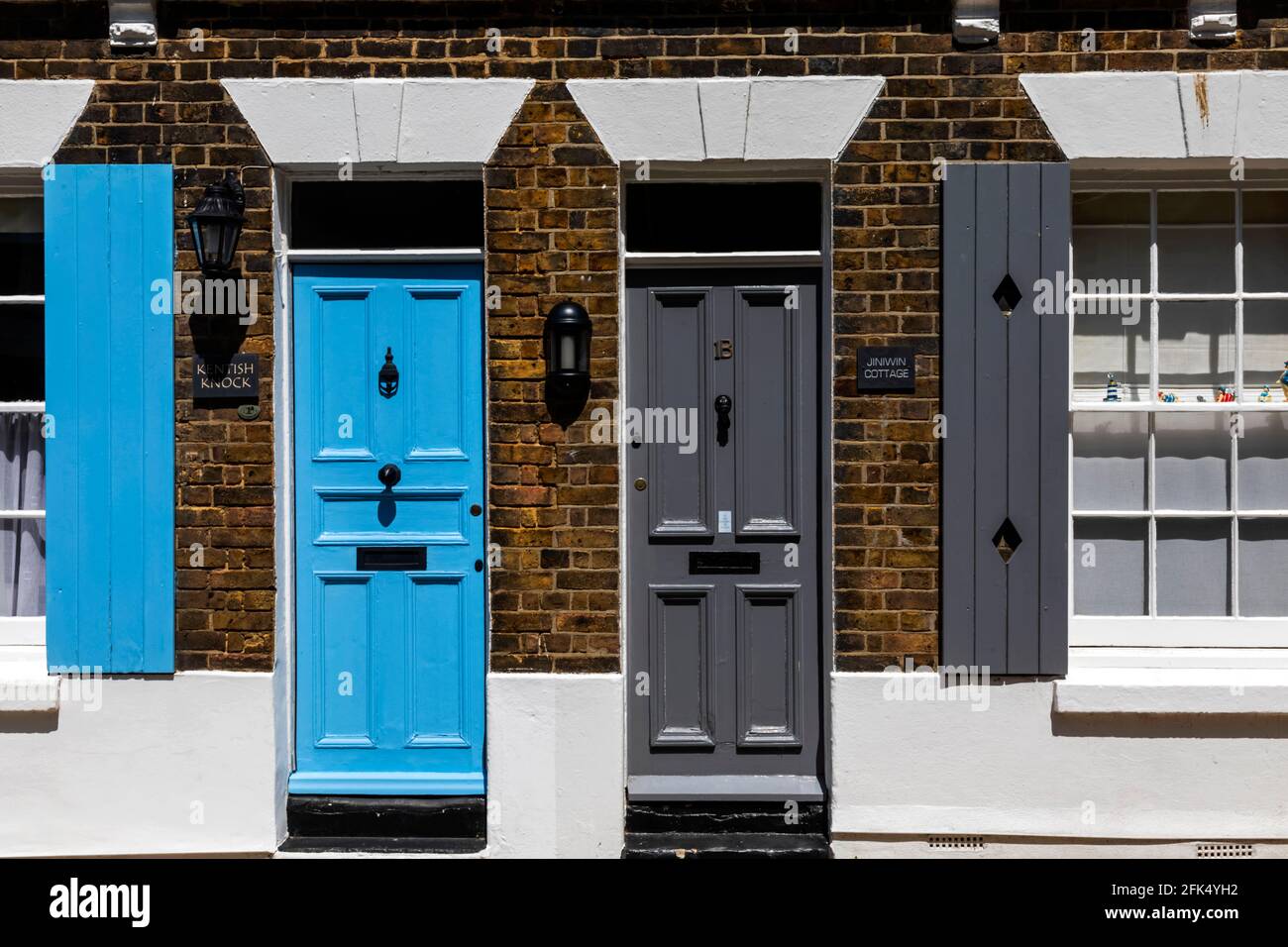 Doors of england hi-res stock photography and images - Alamy