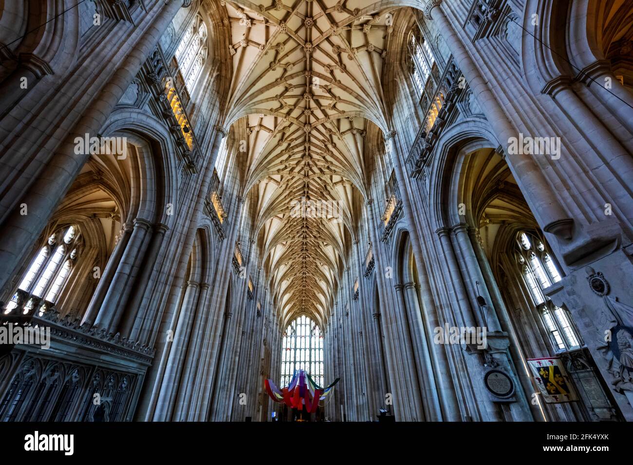 Winchester cathedral interior hi-res stock photography and images - Alamy
