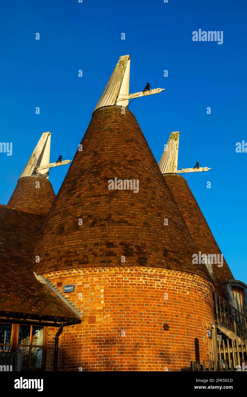 Oasts kent hi-res stock photography and images - Alamy