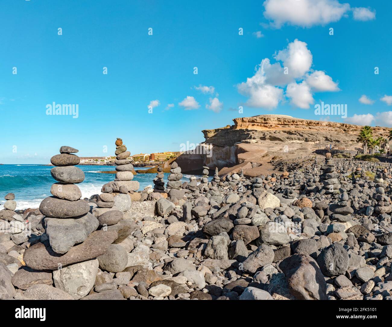 Mirador Stone Pebble Beach, pebblestone towers Stock Photo - Alamy