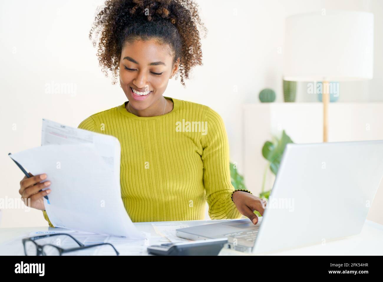 Teleworking sofa hi-res stock photography and images - Alamy