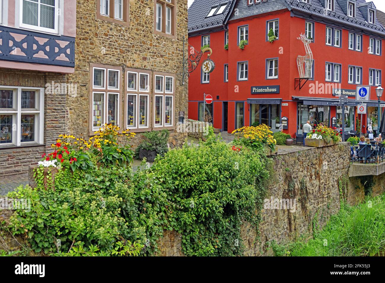 Straßenansicht, Printenhaus Café Portz Stock Photo - Alamy
