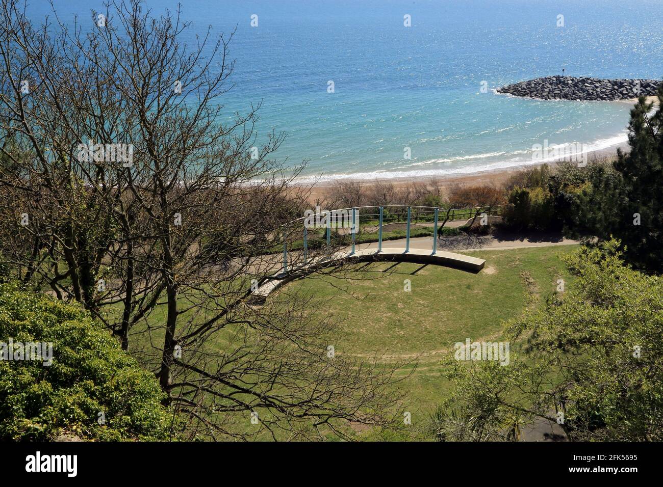 View of amphitheatre from the Zig Zag path on the Lees Cliff ...