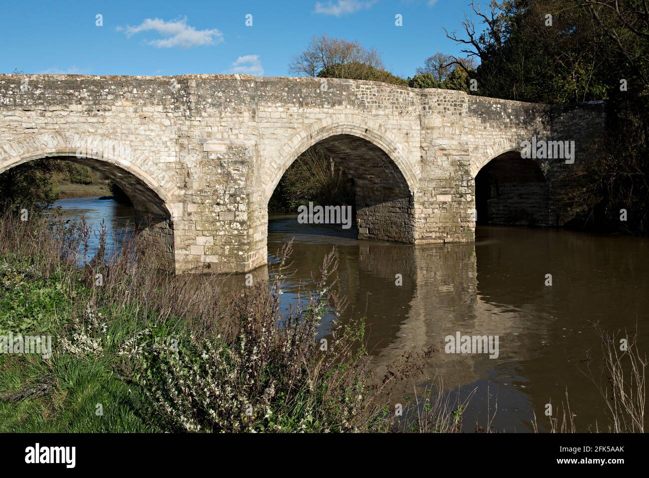 Teston Bridge across the River Medway, between Teston and West Farleigh ...
