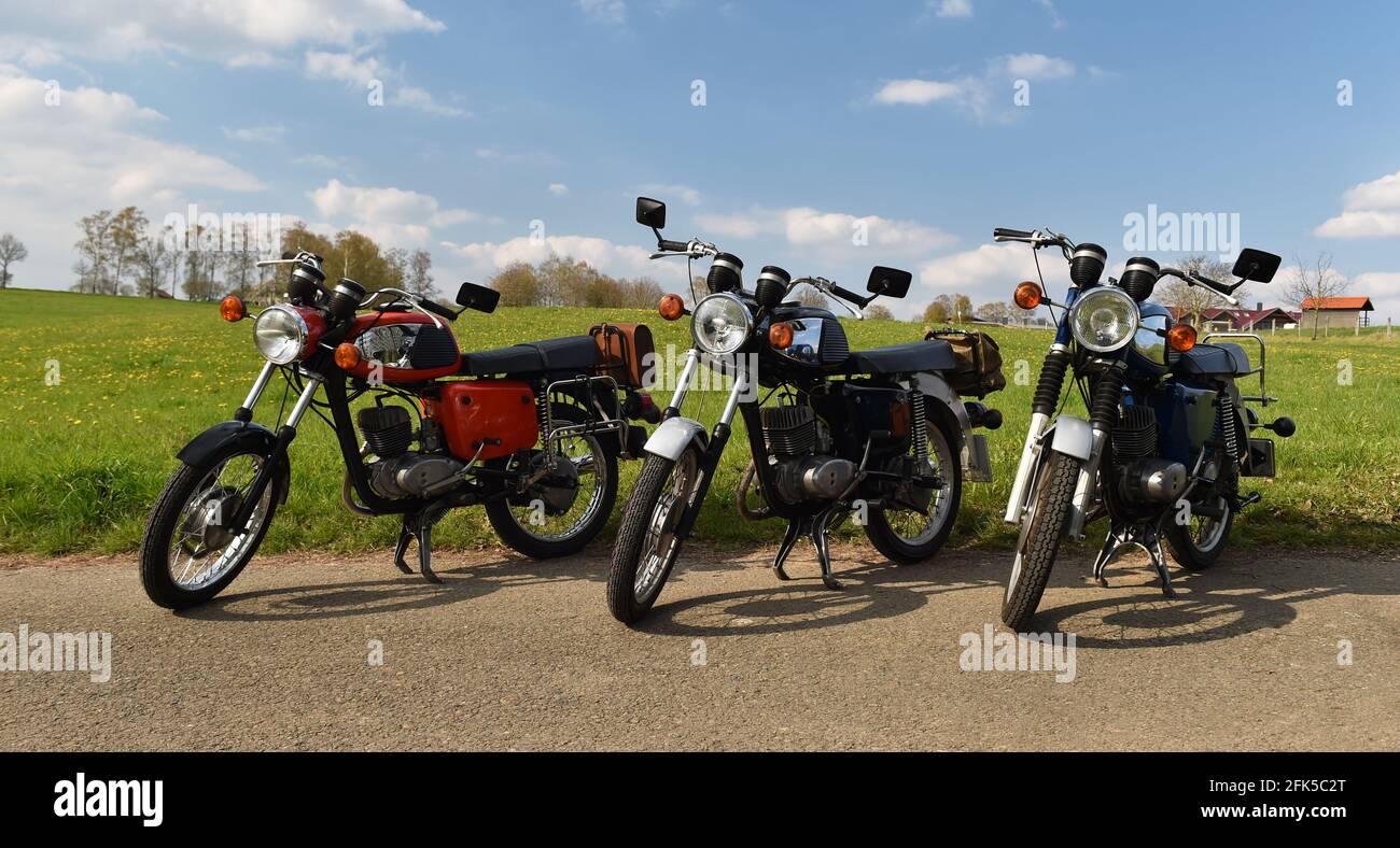 Kickstarter motorcycle hi-res stock photography and images - Alamy