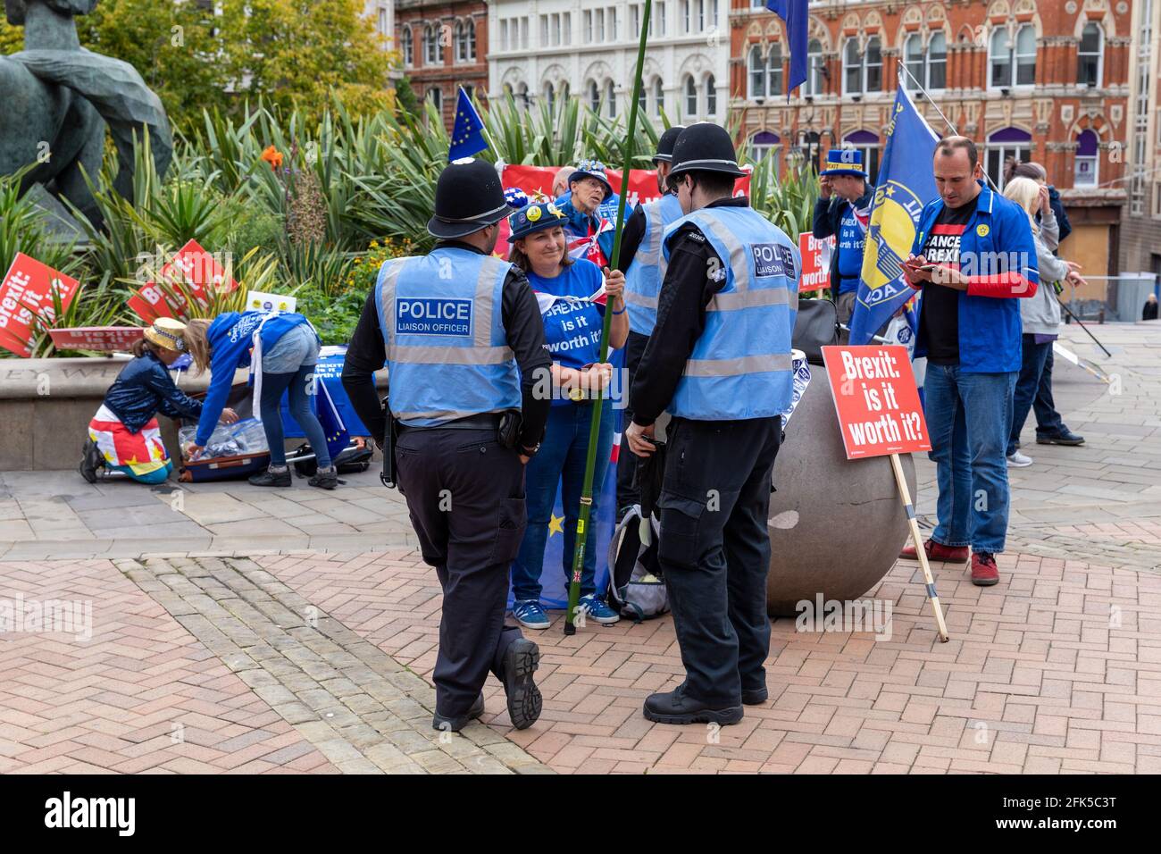 Dr brum hi-res stock photography and images - Alamy