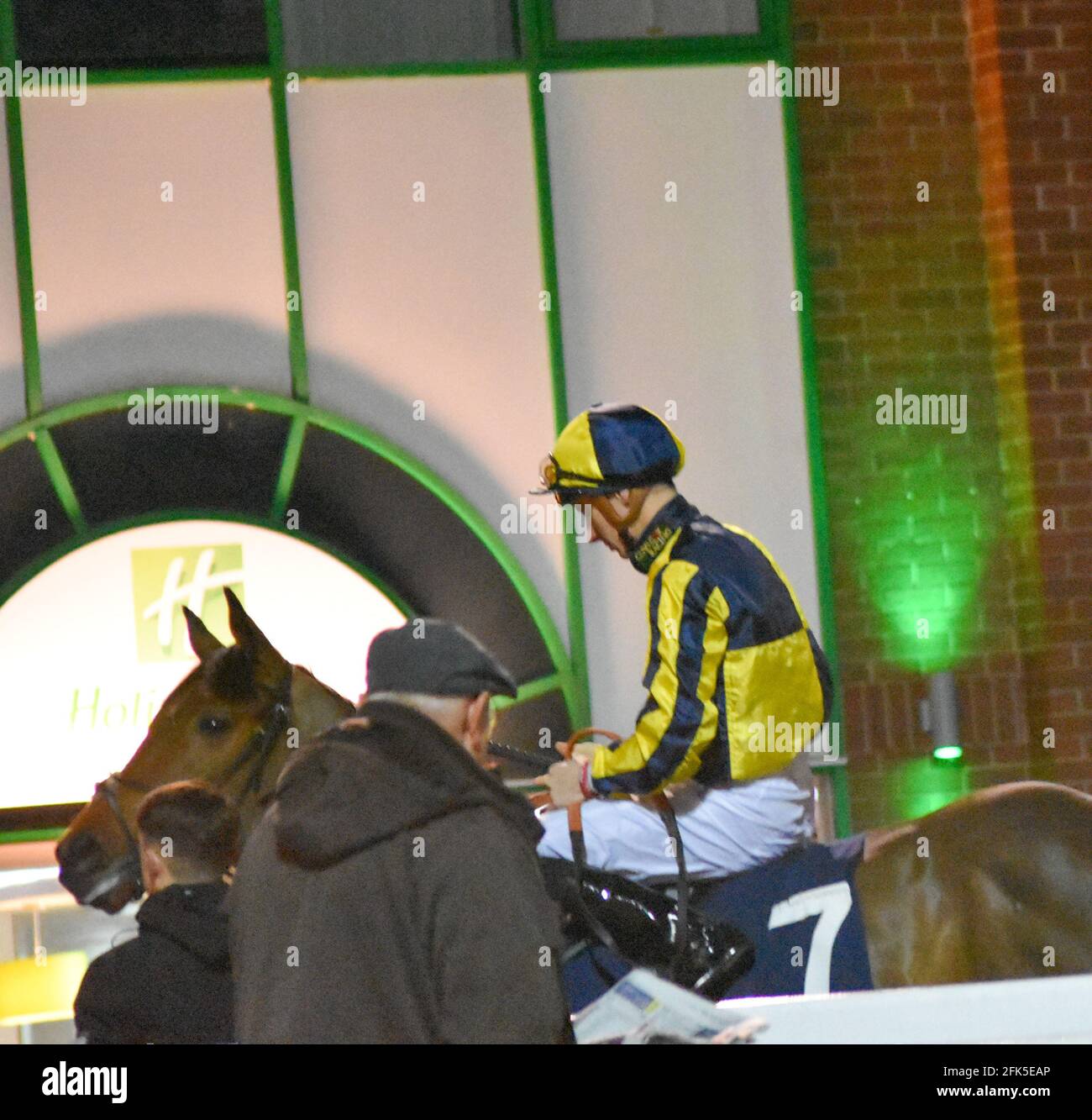 Horse racing races wolverhampton hi-res stock photography and images ...