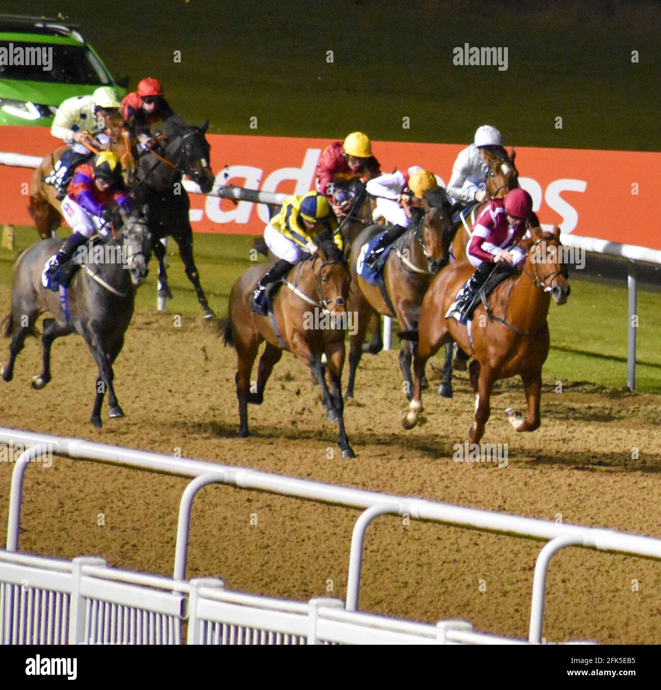 Horse racing wolverhampton racecourse hi-res stock photography and ...