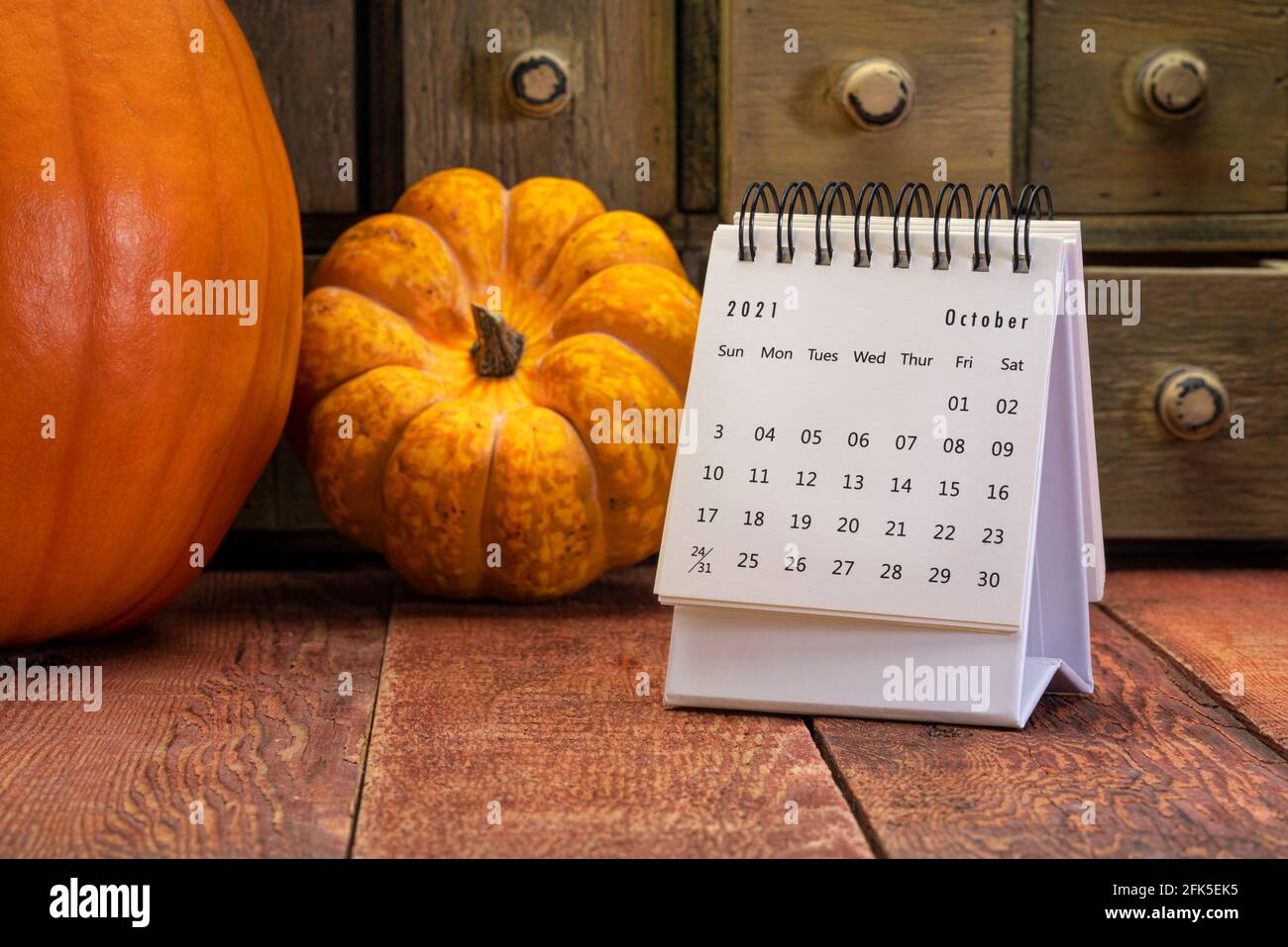 October Desktop Calendar