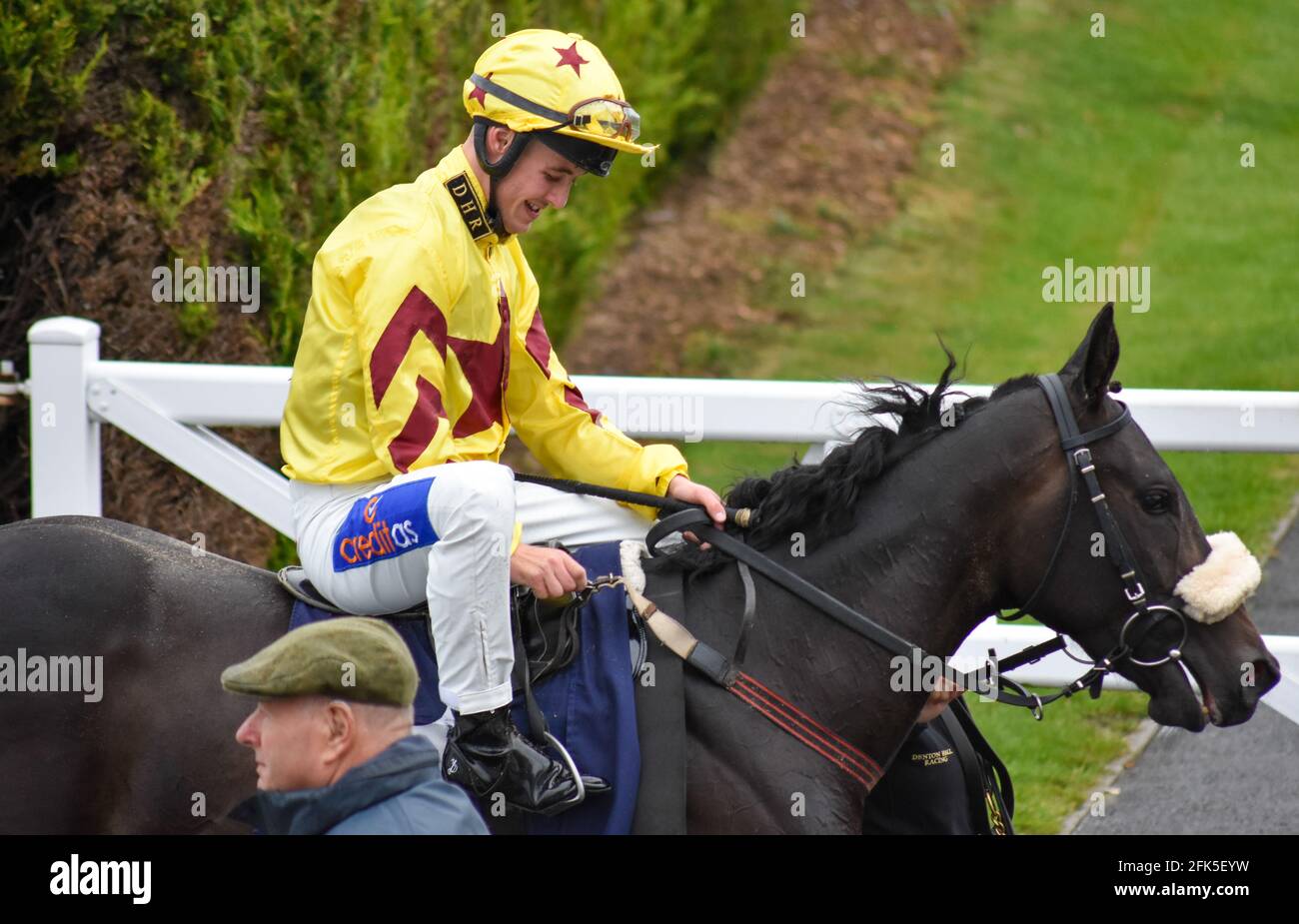 Wolverhampton racecourse hi-res stock photography and images - Alamy