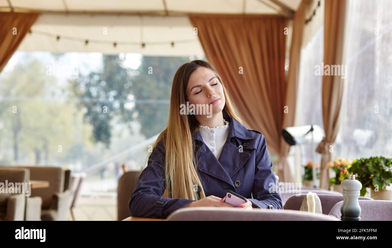 Cute pretty girl coffee break woman hi-res stock photography and images ...