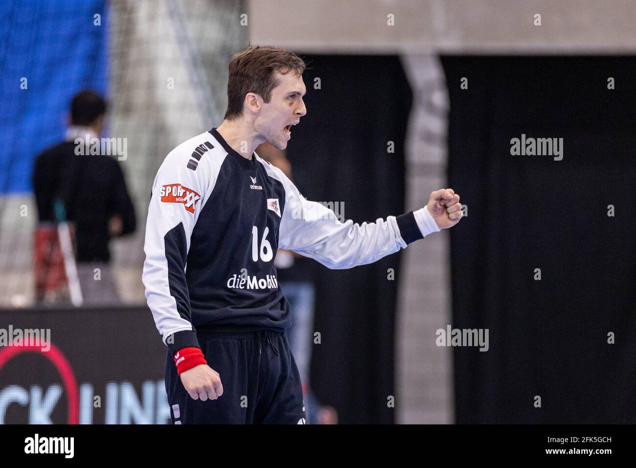 Nikola portner hi-res stock photography and images - Alamy