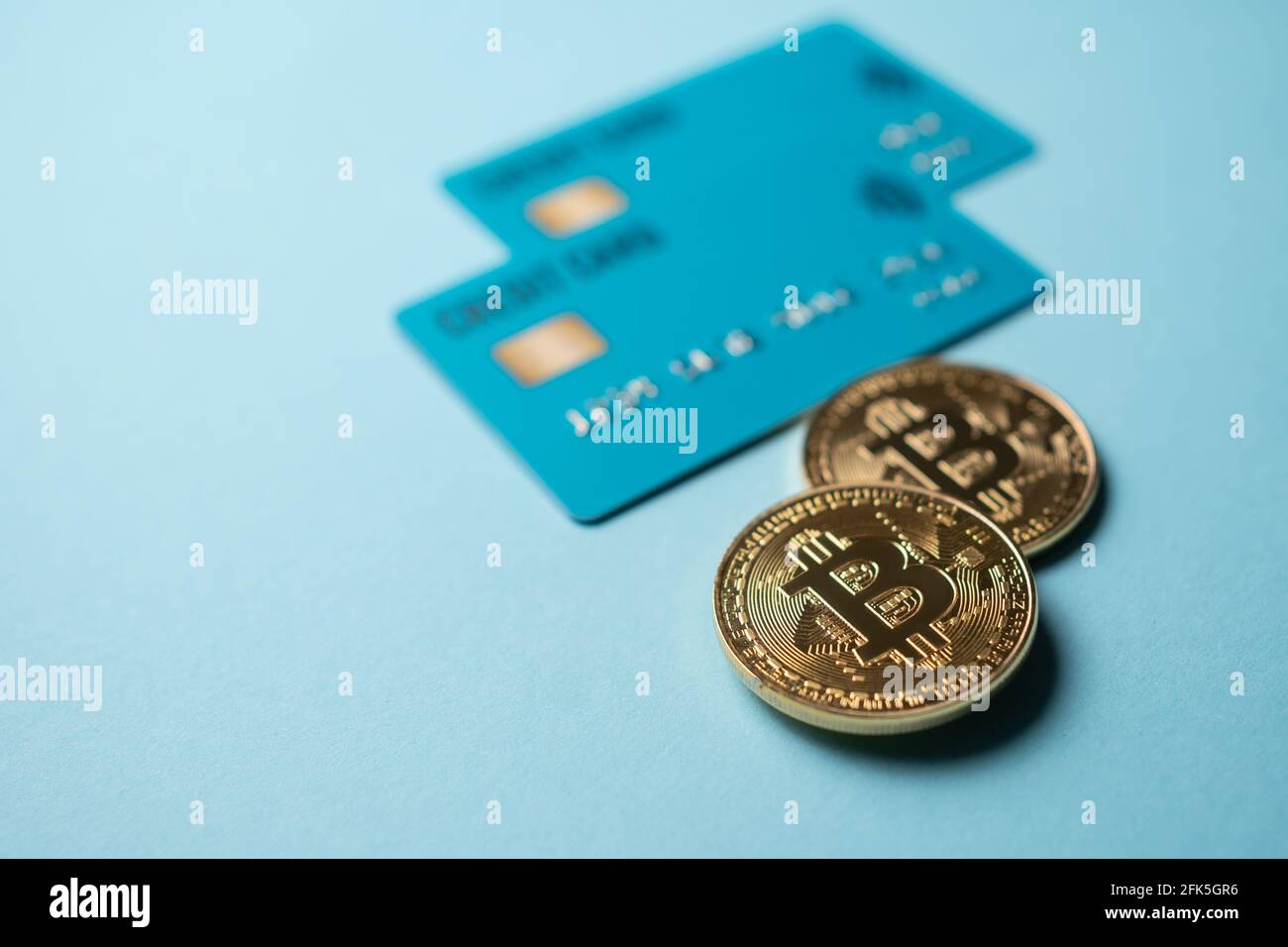 Cryptocurrency card hi-res stock photography and images - Alamy