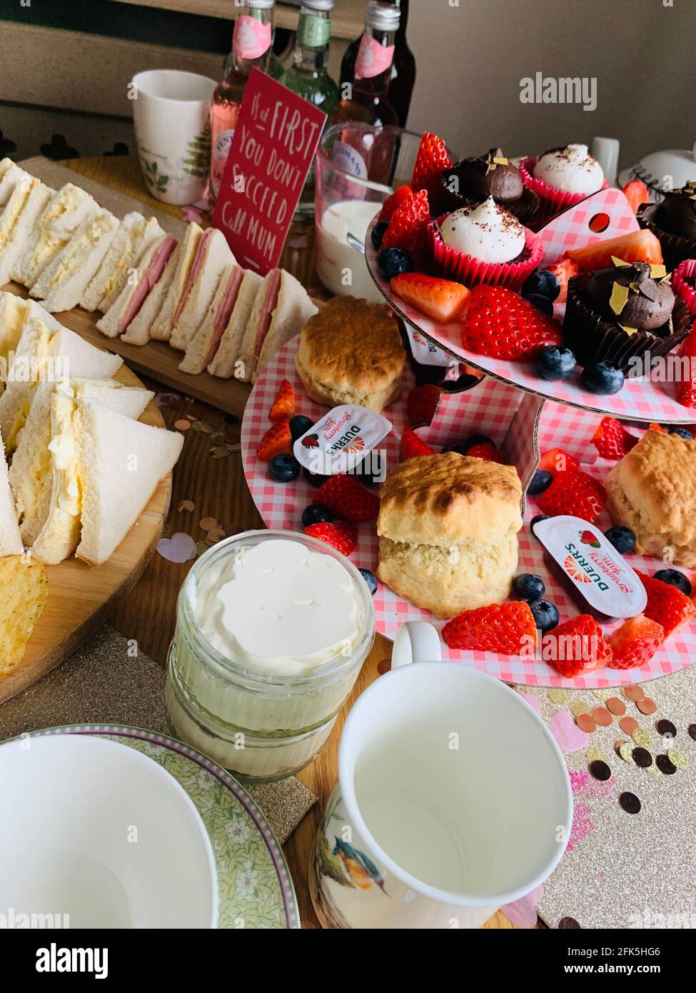 Afternoon tea sandwiches hi-res stock photography and images - Alamy