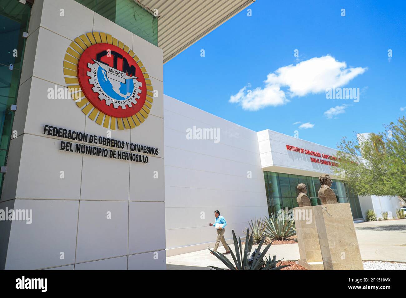 Sindicatos mexico hi-res stock photography and images - Alamy